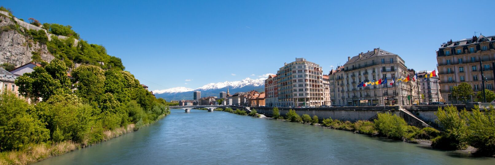 Study in Grenoble - FAME-AIS